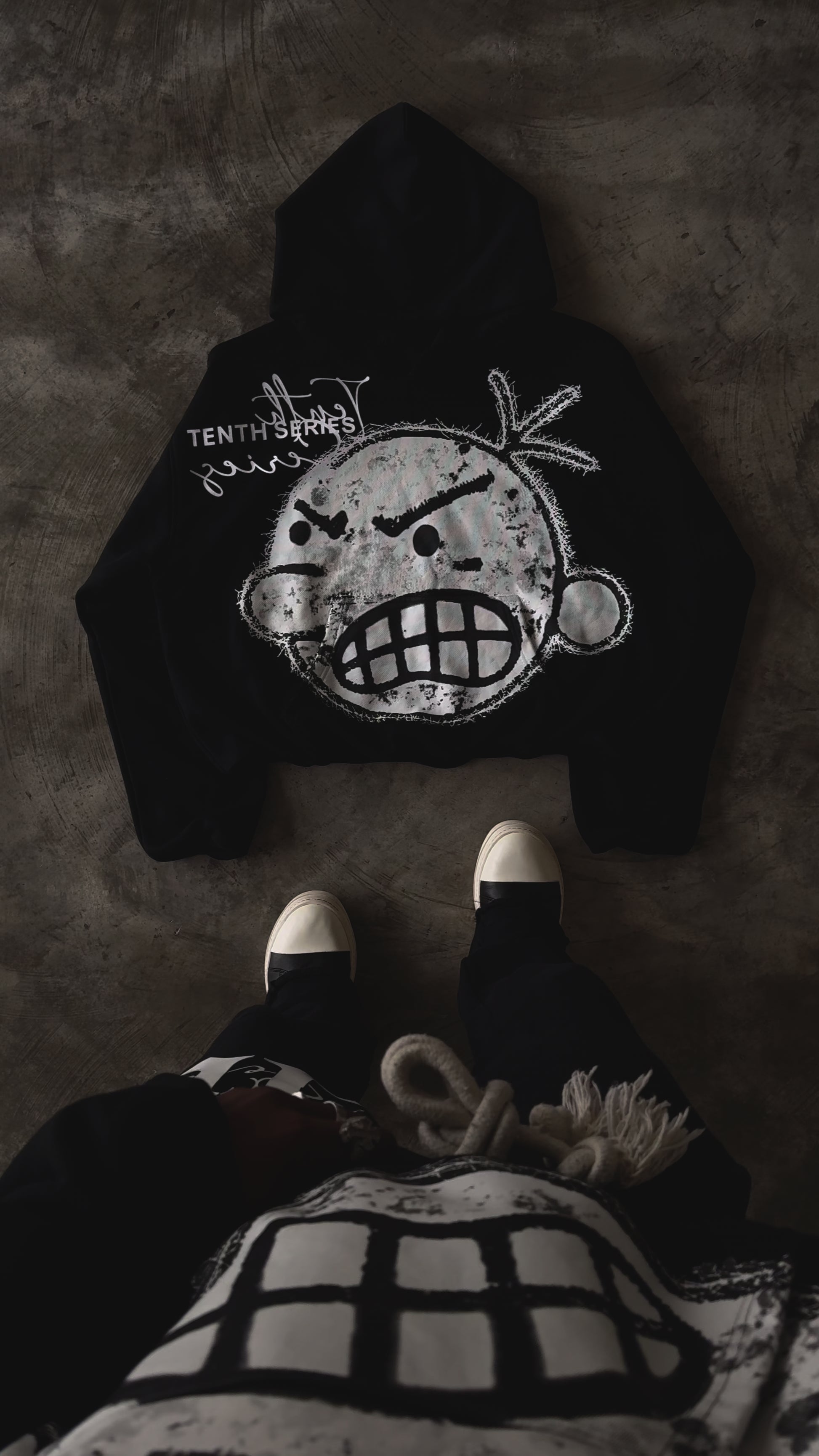 NO SQUARES H00DIE – TENTH SERIES